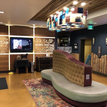 STAYPINEAPPLE, HOTEL ROSE, DOWNTOWN PORTLAND - Updated December 2024 ...