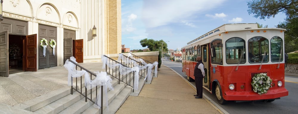 FIVE FLAGS TROLLEY COMPANY - Updated December 2025 - 226 E Intendencia ...