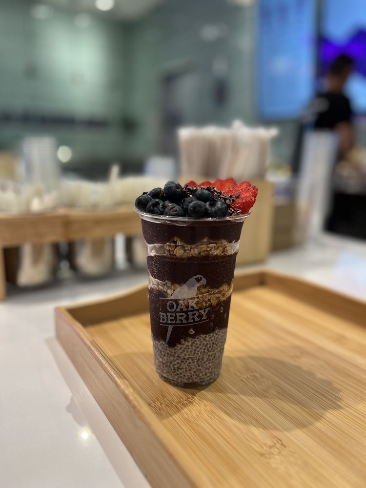 OAKBERRY ACAI - 34 Photos & 16 Reviews - 21010 Pacific Coast Hwy ...