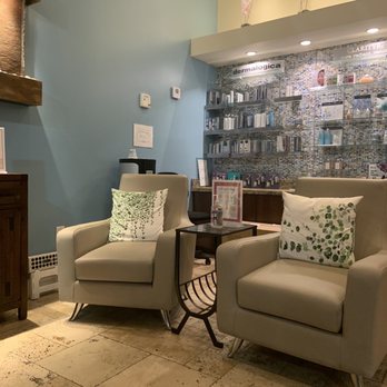 HAND & STONE MASSAGE AND FACIAL SPA - Updated December 2025 - 65 Photos ...