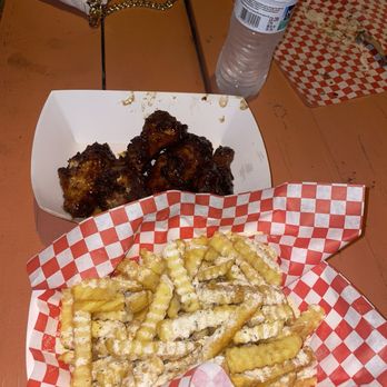 THE POTLUCK - Updated March 2025 - 92 Photos & 153 Reviews - 5700 ...