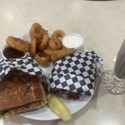 MICKEY FINE GRILL - Updated August 2025 - 160 Photos & 159 Reviews ...