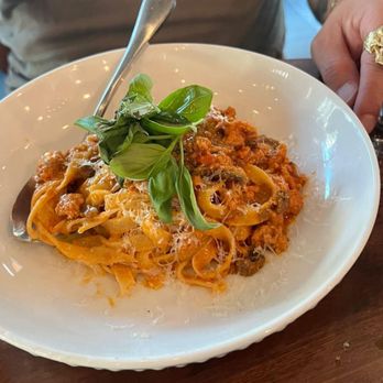 MARINA - Updated July 2024 - 1758 Photos & 650 Reviews - 841 Cordova St ...