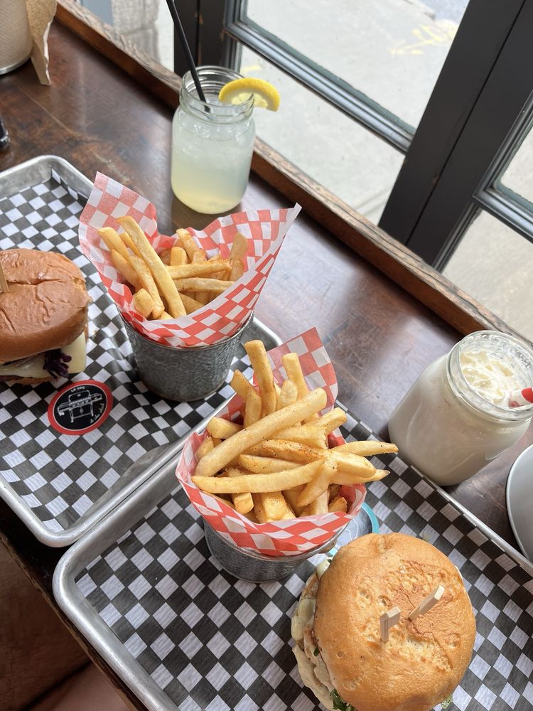 LE CHIC SHACK - Updated November 2024 - 634 Photos & 425 Reviews - 15 ...