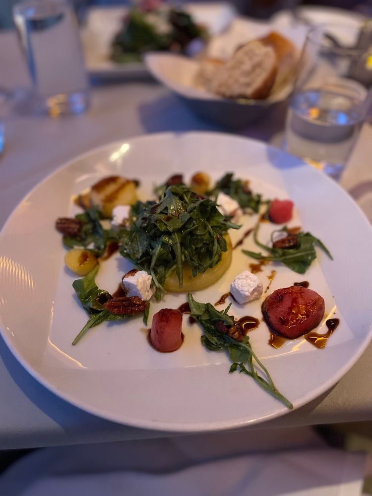 ROBERT - Updated September 2024 - 2259 Photos & 1096 Reviews - 2 ...