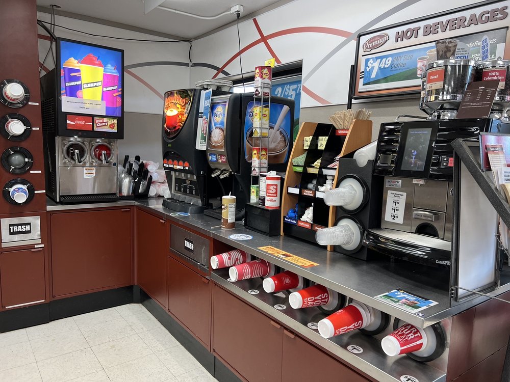 SPEEDWAY - Updated July 2025 - 14 Photos - 17401 Hwy 550, Aztec, New ...