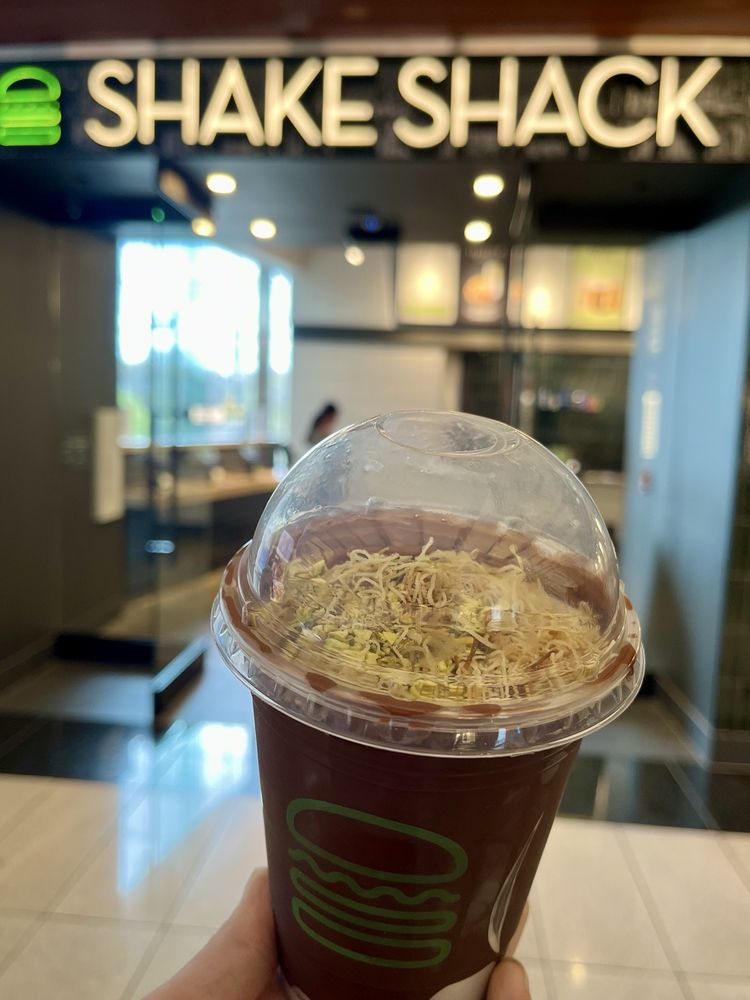 SHAKE SHACK - Updated July 2025 - 23 Photos & 11 Reviews - 10 Columbus Cir, New York, New York ...