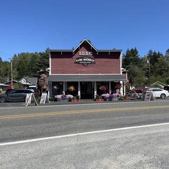 ELBE MARKET COUNTRY STORE - Updated November 2025 - 30 Photos & 21 ...