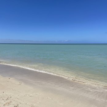 COMBATE BEACH RESORT - Updated October 2025 - 72 Photos & 18 Reviews ...