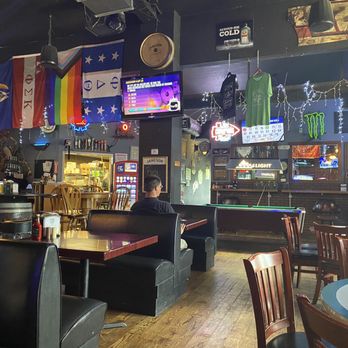 FIRST WARD HOUSE - Updated October 2025 - 28 Photos & 55 Reviews - 2101 ...