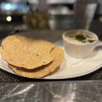 MOJAVE - Updated June 2024 - 1123 Photos & 632 Reviews - 6450 Powers ...