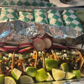 LOS COSTENOS TACO TRUCK - Updated October 2025 - 39 Photos & 45 Reviews ...