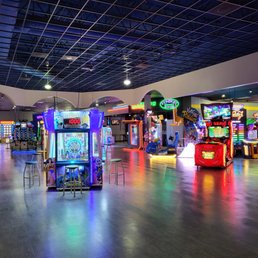 MAIN EVENT LUBBOCK - Updated December 2025 - 52 Photos & 74 Reviews ...