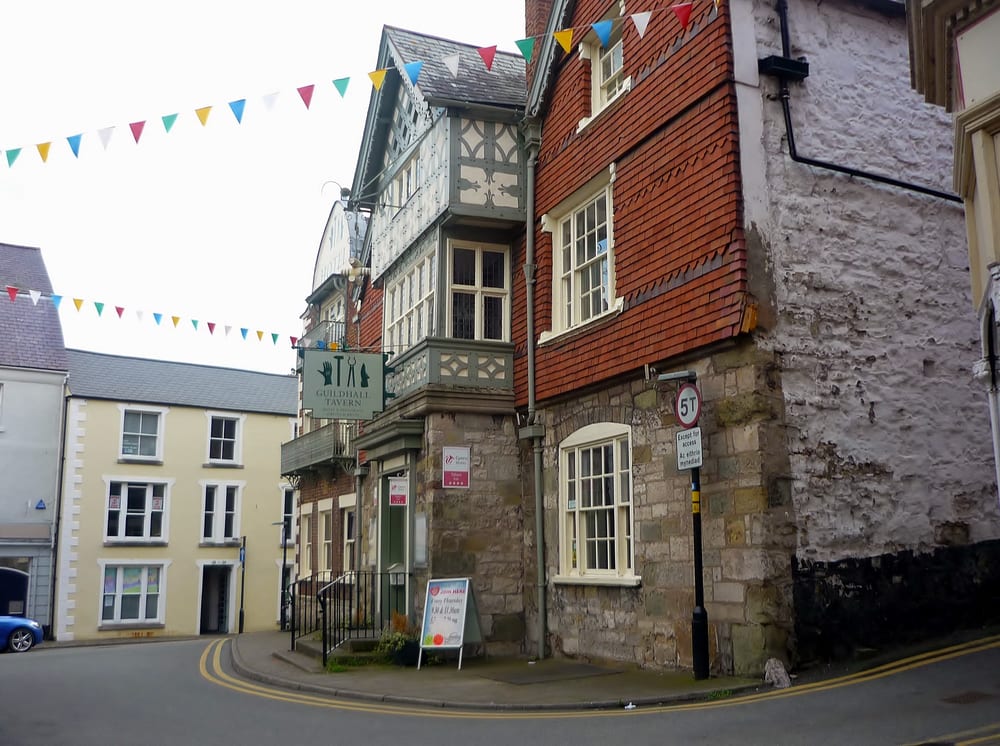 GUILDHALL TAVERN HOTEL & RESTAURANT - Updated February 2025 - Hall ...