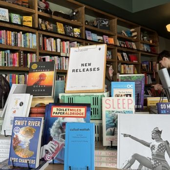 THE UNDERSTUDY COFFEE AND BOOKS - Updated December 2025 - 147 Photos ...