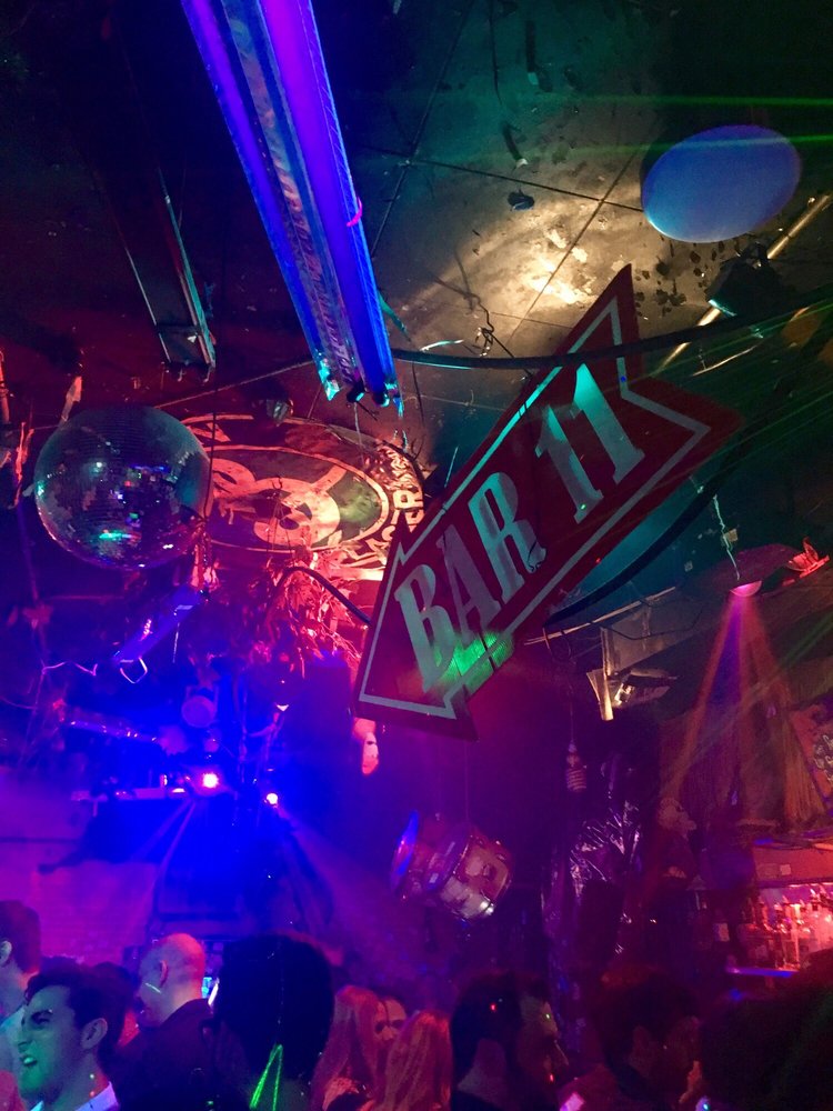 BAR 11 - 46 Photos & 66 Reviews - Dive Bars - 1101 Bradish St ...