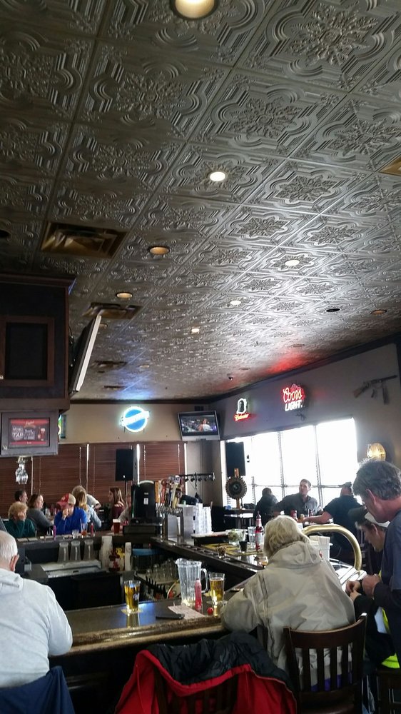 Chatters Restaurant & Bar - 12 Photos & 44 Reviews - Bars - 4181 Cedar ...