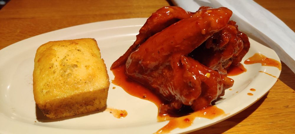 SOUTHERN HANDS HOMESTYLE COOKING - 115 Photos & 144 Reviews - 6025 ...