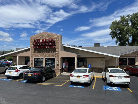 ATLANTIC FAMILY RESTAURANT - Updated December 2025 - 51 Photos & 157 ...