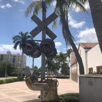 BOCA EXPRESS TRAIN MUSEUM - Updated December 2025 - 12 Photos - 747 S ...