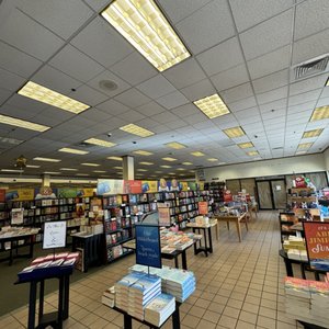 GEORGIA STATE UNIVERSITY BOOKSTORE - Updated September 2025 - 18 Reviews - 66 Courtland St NE ...