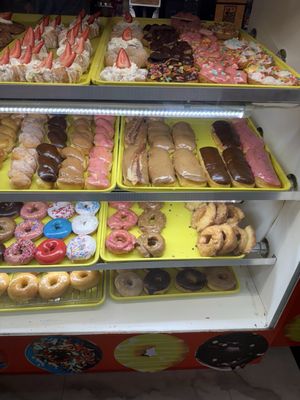 CRISPY DONUTS - Updated May 2026 - 12 Photos & 12 Reviews - 3233 E ...