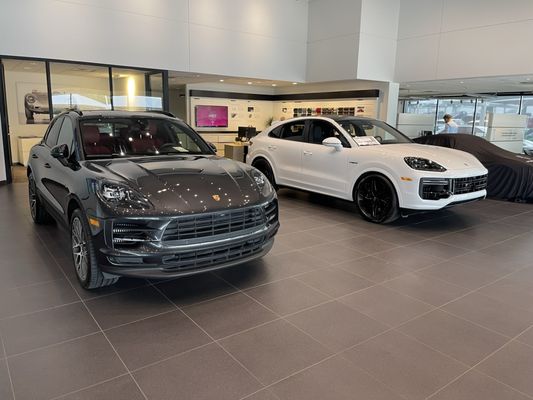 PORSCHE PLANO - Updated March 2026 - 55 Photos & 183 Reviews - 5924 W ...