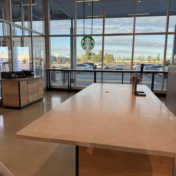 TARGET - Updated January 2026 - 104 Photos & 11 Reviews - 205 S Clovis ...