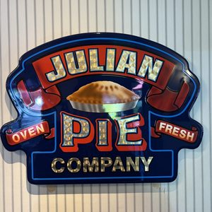 JULIAN PIE COMPANY - 1971 Photos & 1334 Reviews - 2225 Main St, Julian ...