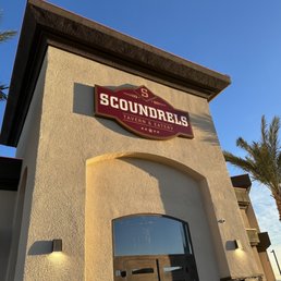 SCOUNDRELS TAVERN & EATERY - Updated January 2026 - 216 Photos & 86 Reviews - 6310 N Lamb Blvd ...
