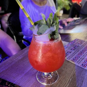 HULI HULI TIKI LOUNGE - Updated July 2024 - 488 Photos & 228 Reviews ...