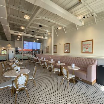 BEIGNETS & BREW - Updated January 2025 - 50 Photos & 14 Reviews - 1415 ...