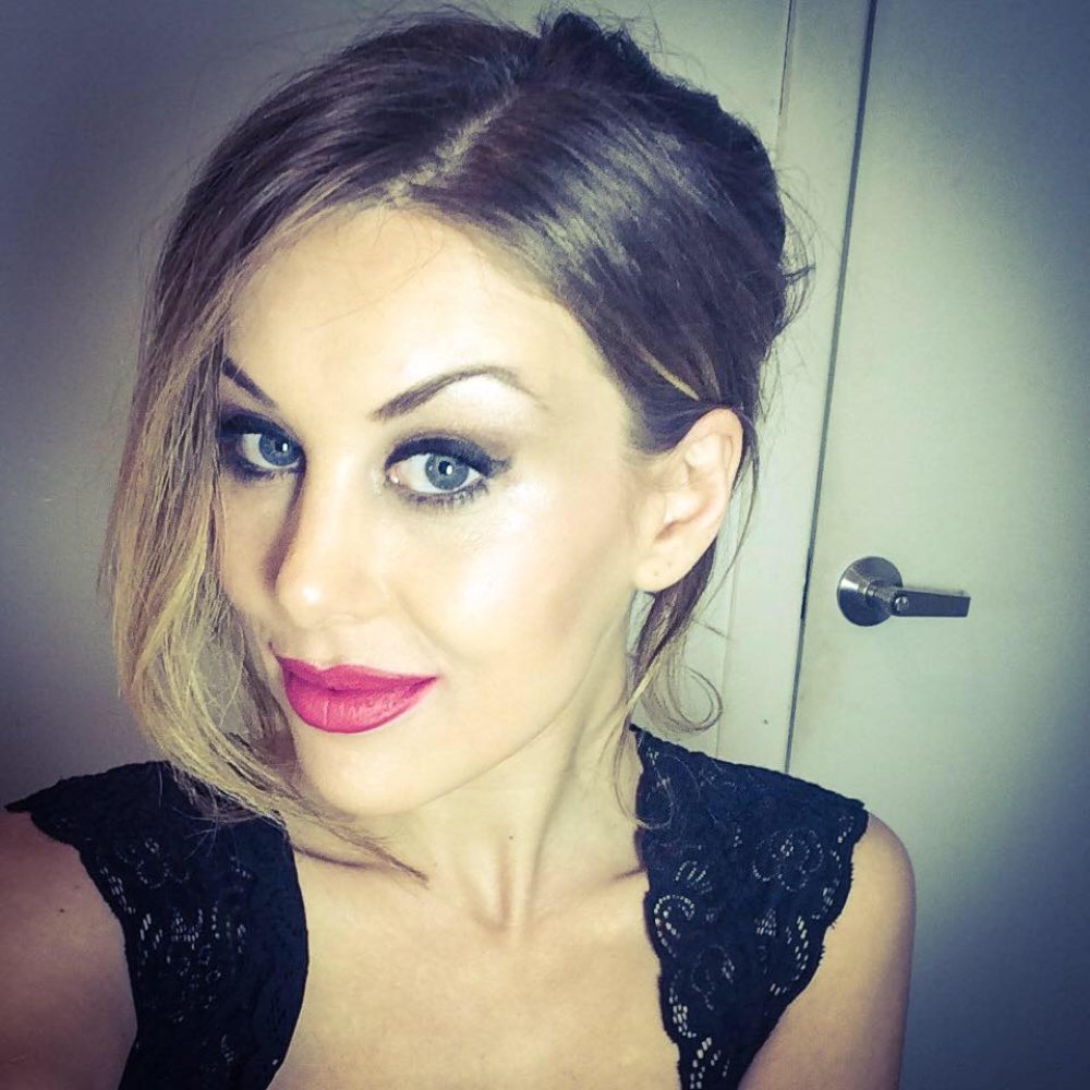 Laurie West's Instagram, Twitter & Facebook on IDCrawl