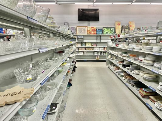 2A THRIFT SUPERSTORE - Updated December 2025 - 17 Photos - 7533 S ...