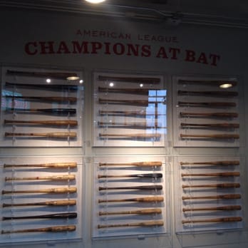 ROYAL ROOTERS CLUB - Updated August 2025 - 76 Photos & 34 Reviews - 4 ...