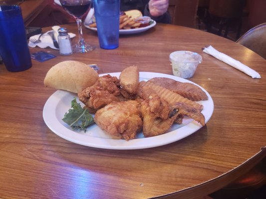 BUTLER INN - Updated May 2025 - 59 Photos & 112 Reviews - 12400 W ...