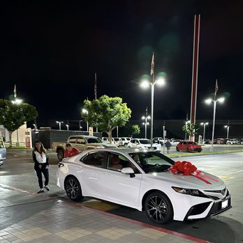 LONGO TOYOTA - Updated April 2024 - 1444 Photos & 4376 Reviews - 3534 ...