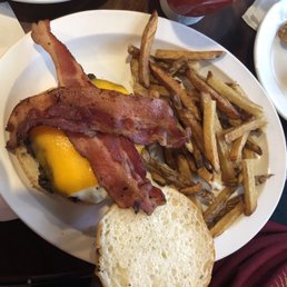 PARKSIDE HOTEL - Updated July 2024 - 78 Photos & 99 Reviews - 3 E Derry ...