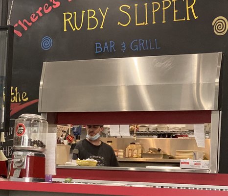 RUBY SLIPPER BAR AND GRILL - Updated December 2025 - 69 Photos & 75 Reviews - 3965 Bethel Rd SE ...