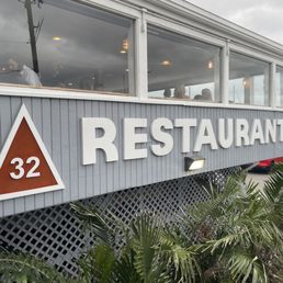 MARKER 32 - Updated December 2025 - 1077 Photos & 536 Reviews - 14549 ...