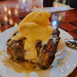 FIREHOUSE QUE & BREW - Updated October 2025 - 368 Photos & 605 Reviews ...