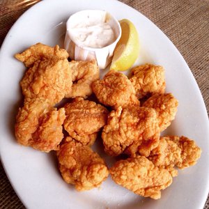 CORNER PANTRY GROCERY & RESTAURANT - 12 Reviews - 801 Foreman Dr ...