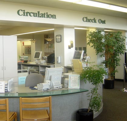 SANTA ANA PUBLIC LIBRARY - CLOSED - Updated January 2025 - 28 Photos ...