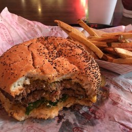 CHESTER’S HAMBURGERS - Updated July 2024 - 97 Photos & 233 Reviews ...