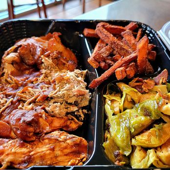 ROCKLANDS BARBEQUE AND GRILLING COMPANY - ALEXANDRIA - Updated April ...