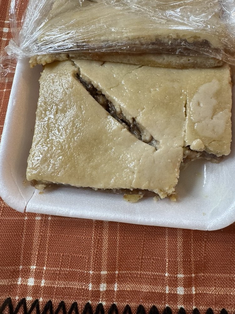 HOMETOWN BAKERY - Updated January 2026 - 17 Photos & 13 Reviews - 215 N ...