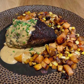 TOASTED OAK GRILL & MARKET - 596 Photos & 687 Reviews - 27790 Novi Rd ...