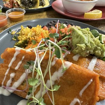 TUMERICO - Updated January 2025 - 1287 Photos & 1279 Reviews - 2526 E ...