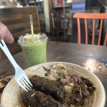 FAVA POT - Updated November 2024 - 91 Photos & 92 Reviews - 1817 M St ...