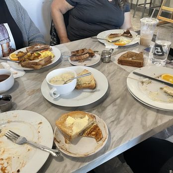 MUNCH EATERY - Updated September 2025 - 84 Photos & 46 Reviews - 560 Main St, Ansonia ...